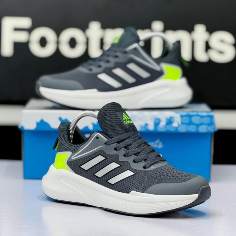 Model Code: 463 – Running Sneaker - Footprints